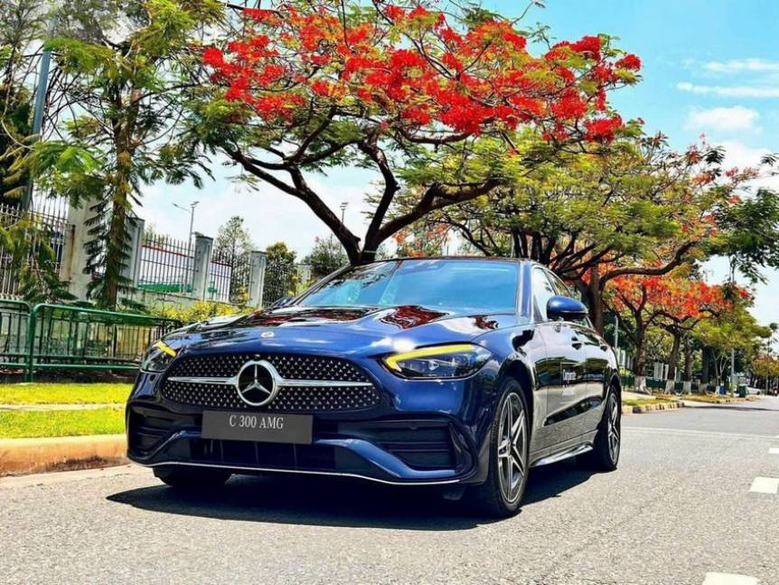 Bán xe Mercedes C class C300 AMG AT - 2024 Mới - Sàn xe 24h